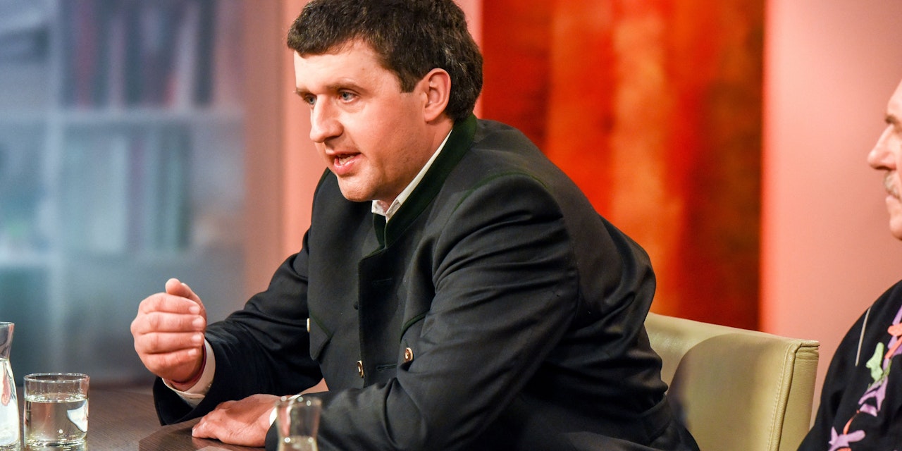 Österreich – Warum jetzt sogar Gabalier für Wut-Bauer Geld sammelt ...