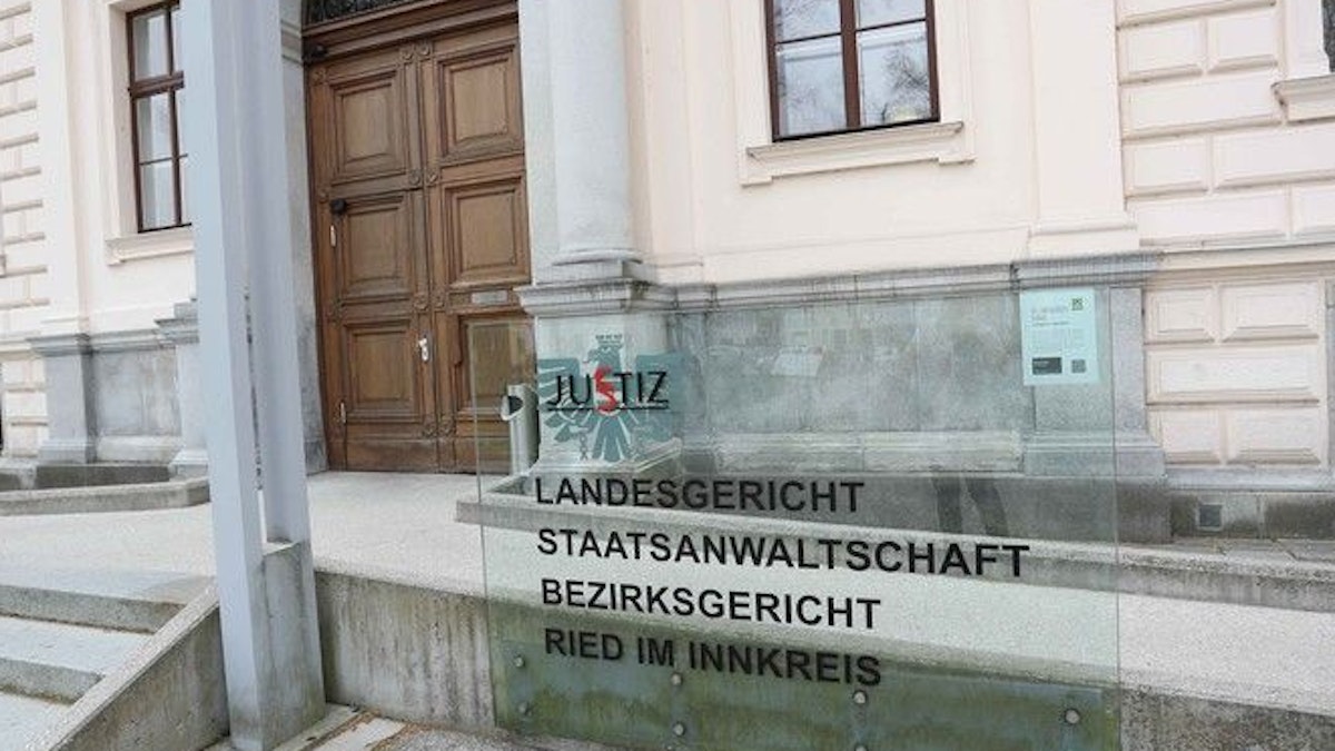 Prozess am Dienstag – "Unser seliger Adolf" – 57-Jähriger steht vor ...