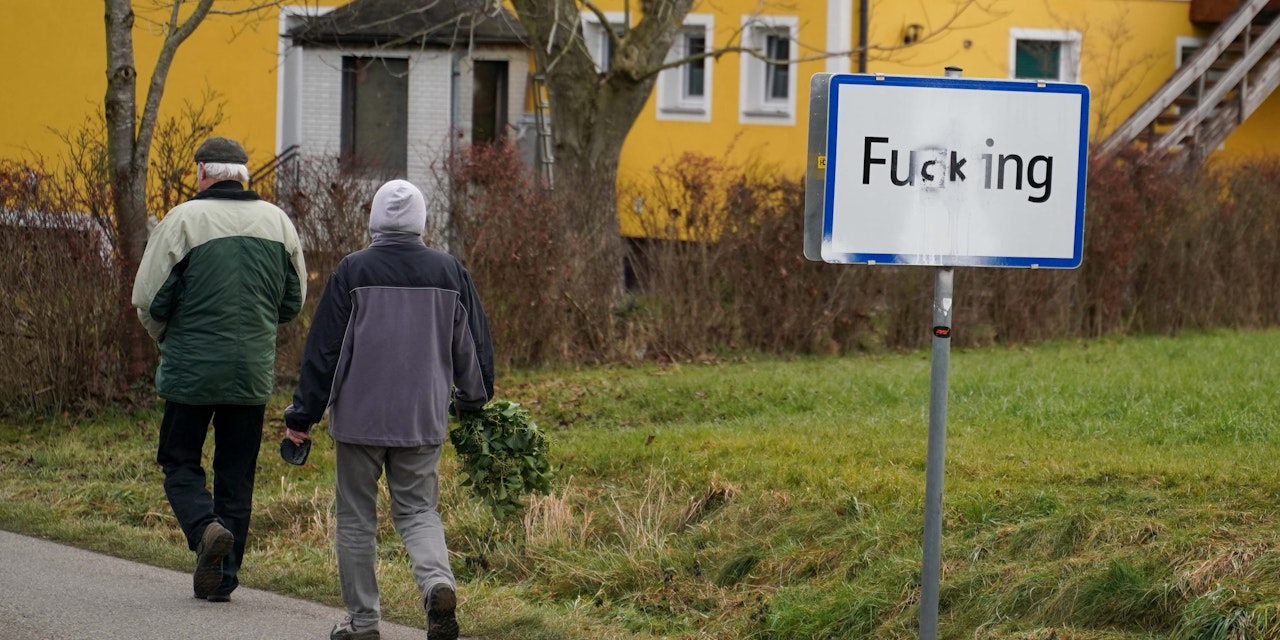 Oberösterreich – Aus "Fugging" wurde nach einer Woche wieder "Fucking ...