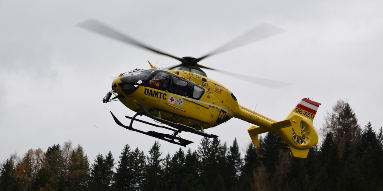 Tirol – Mann trennt sich bei Forstarbeiten vier Finger ab | Heute.at