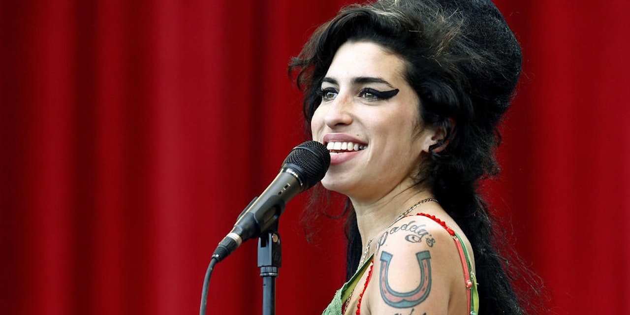 People – Amy Winehouse wäre noch am Leben, wenn... | Heute.at