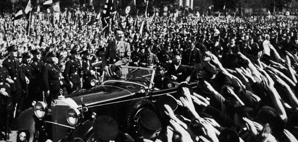 Der Mann, der den Hitlergruss erfand | Heute.at