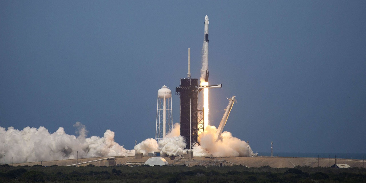 Welt – SpaceX-Rakete ist auf dem Weg zur ISS | Heute.at