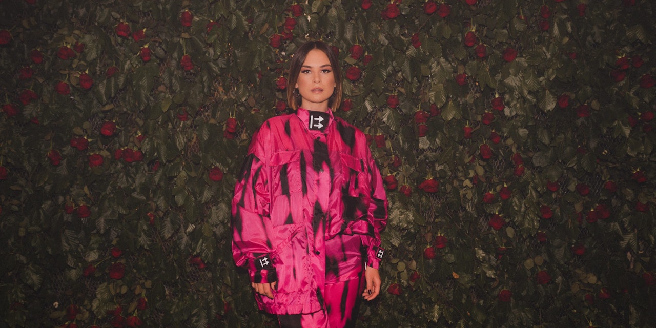 Mathea und ihre neue Single "1961-2017" | Heute.at