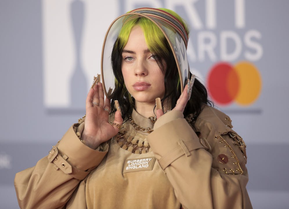 Popstar Billie Eilish cruised für Gucci | Heute.at