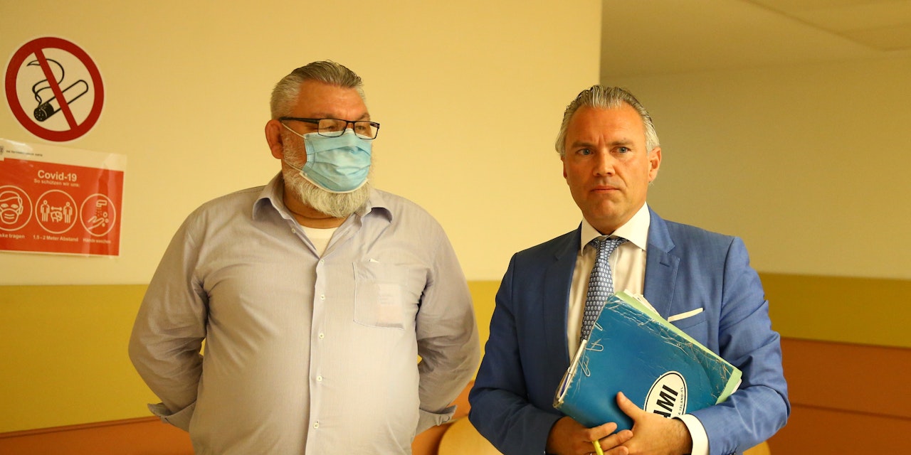 Wien – Wiener Kellner lebte 25 Jahre lang als "U-Boot" | Heute.at