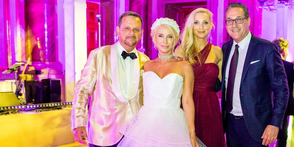 Trennungsgerüchte, aber Straches als Paar bei Hochzeit | Heute.at