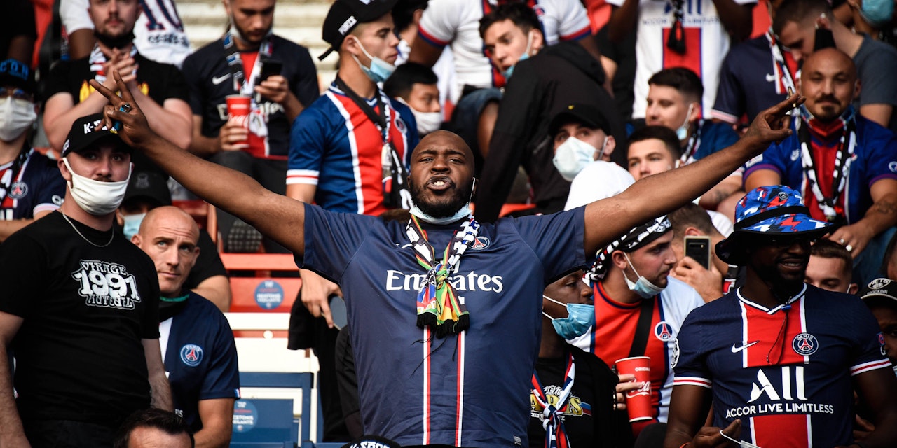 PSG-Fans feiern Corona-Party | Heute.at