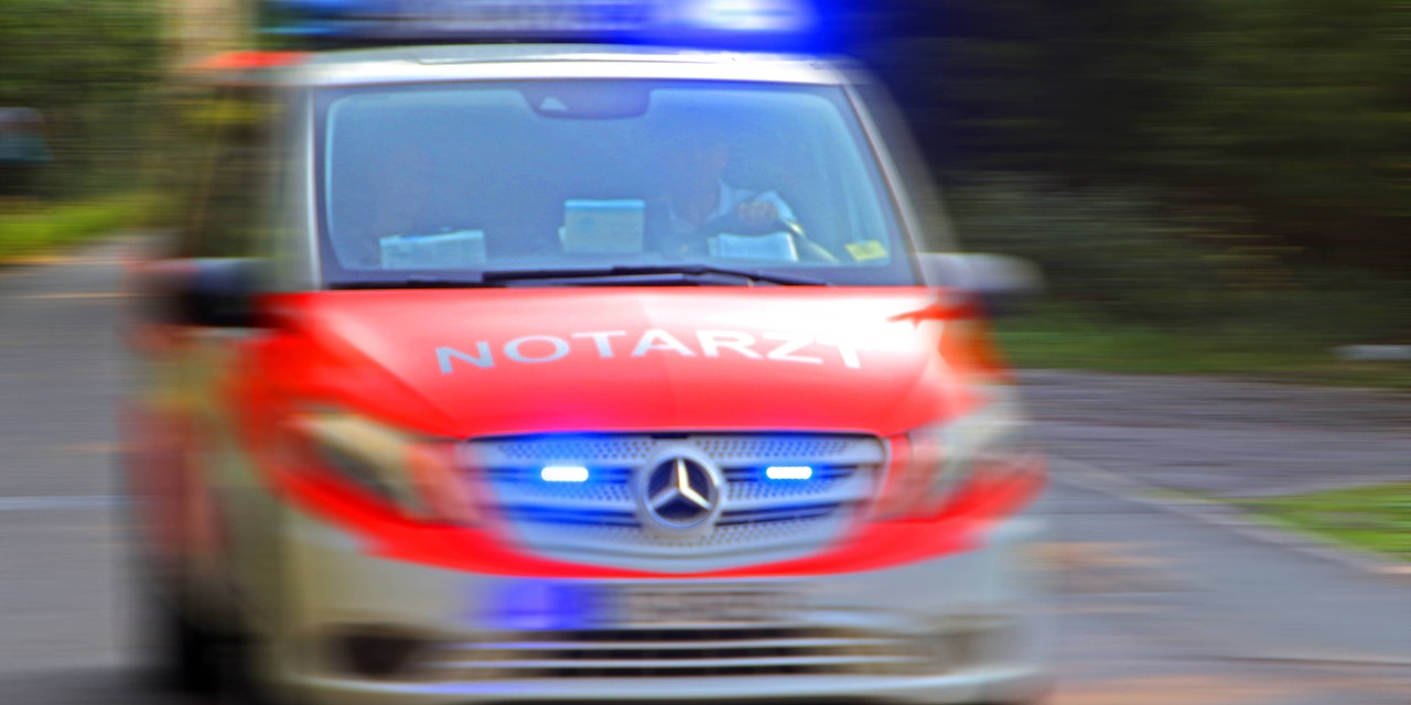 Niederösterreich – Alko-Lenker krachte frontal in Pkw einer 22-Jährigen | Heute.at