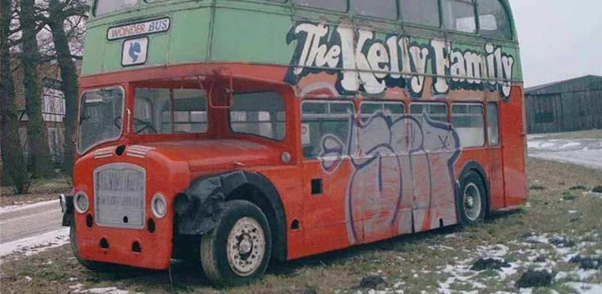 Szene – Kelly Family versteigert legendären Tourbus | Heute.at