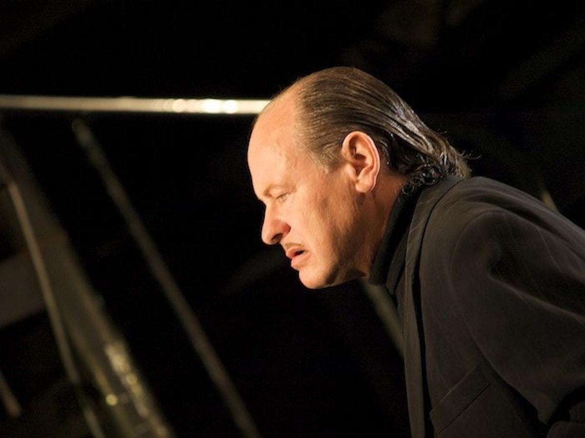 Szene – Alexander Waechter reanimiert "Theater am Schwedenpl... | Heute.at