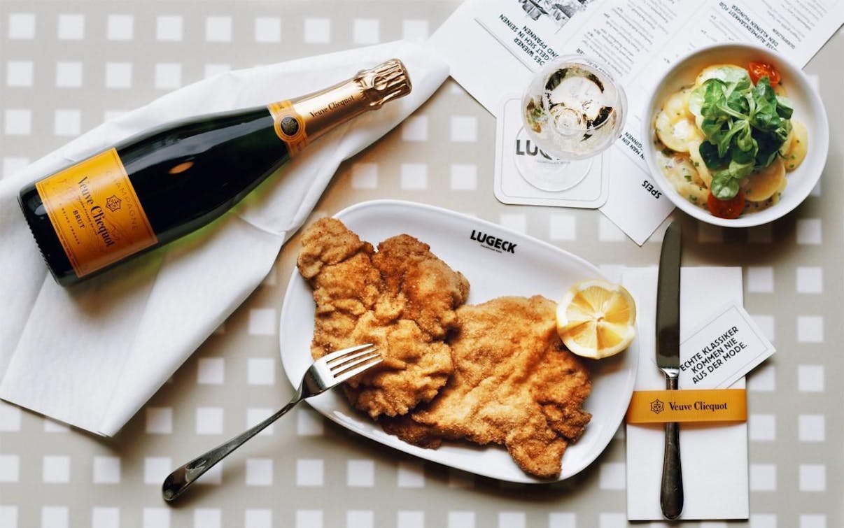 Schnitzel-Hammer – hier kostet Schweinswiener 18 Euro | Heute.at