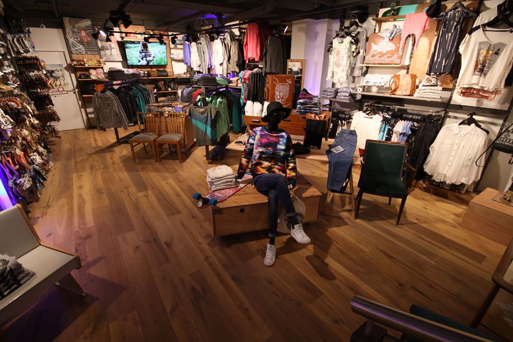 UGG Australia und Blue Tomato eröffnen in Wien und P... – Life | Heute.at