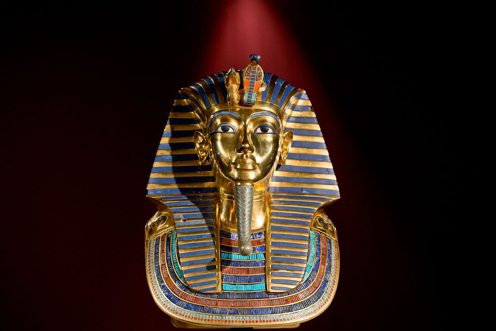 Szene – Trampel im Museum: Die 10 teuersten "Hoppalas" der Welt | Heute.at