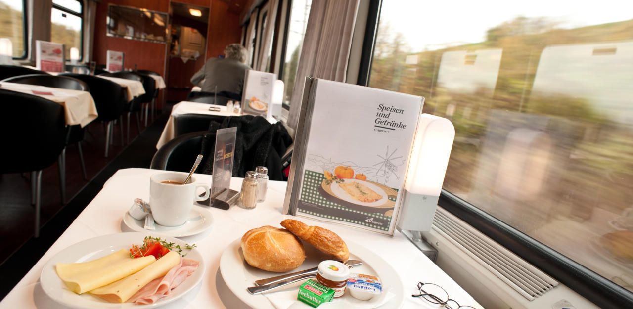 ÖBB verbannt Snack-Wagerl aus Zügen – Wirtschaft | Heute.at