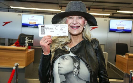 Sybille Rauch hebt in Richtung Dschungel ab - Szene | heute.at