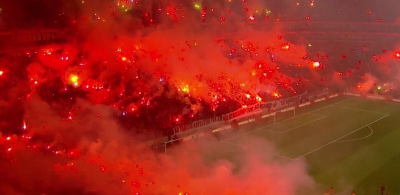 Sport – Pyro-Show für Galatasaray vor dem Istanbul-Derby | Heute.at
