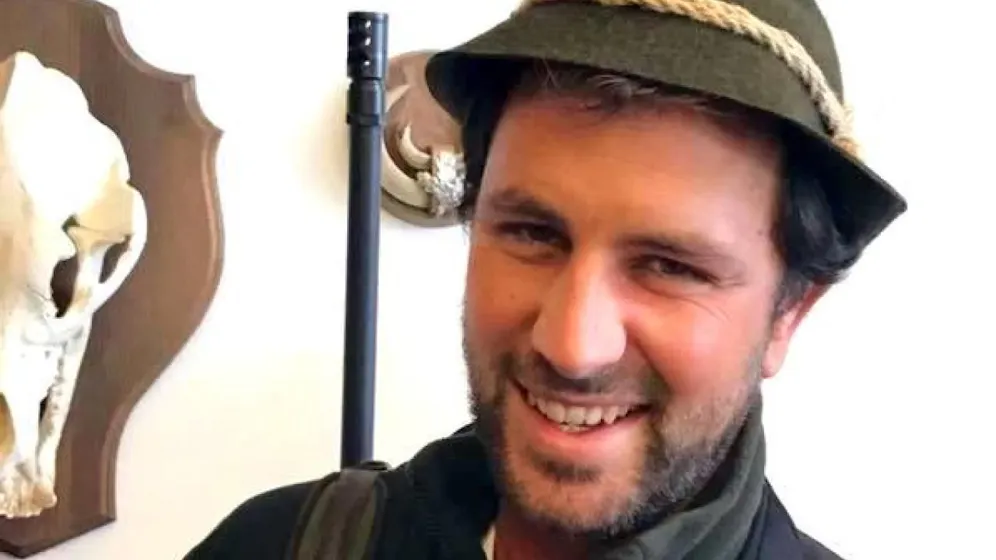 Brisantes Foto – Benko trotz Milliardenpleite mit SPÖ-Grande auf Jagd ...