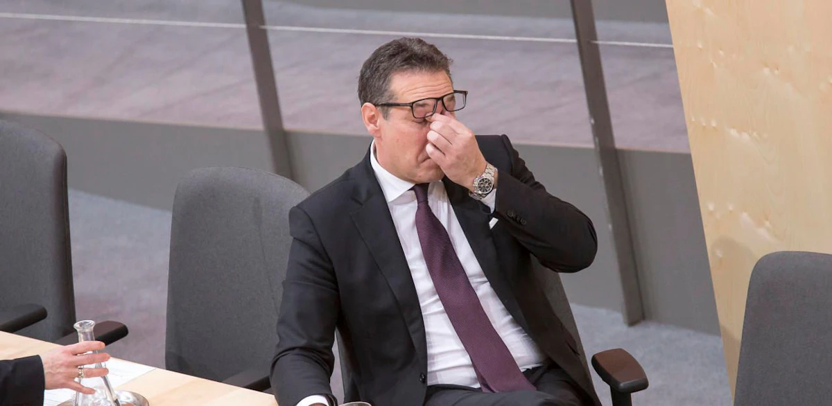 Politik – Ermittlungen wegen Untreue gegen HC Strache | Heute.at