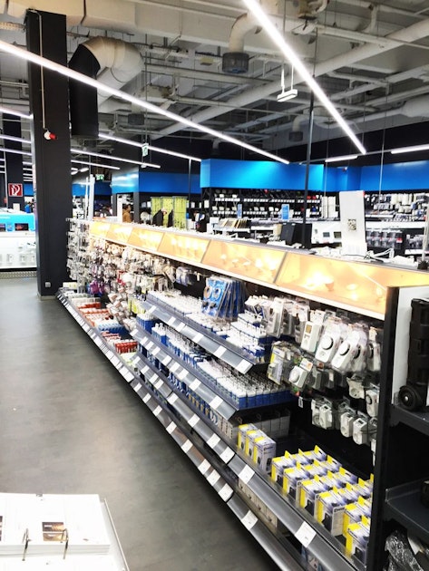 Österreich – Komplett renoviert: Conrad-Megastore jetzt mit Heimk ...
