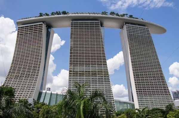 Szene – Das Mega - Hotel! Marina Bay Sands | Heute.at