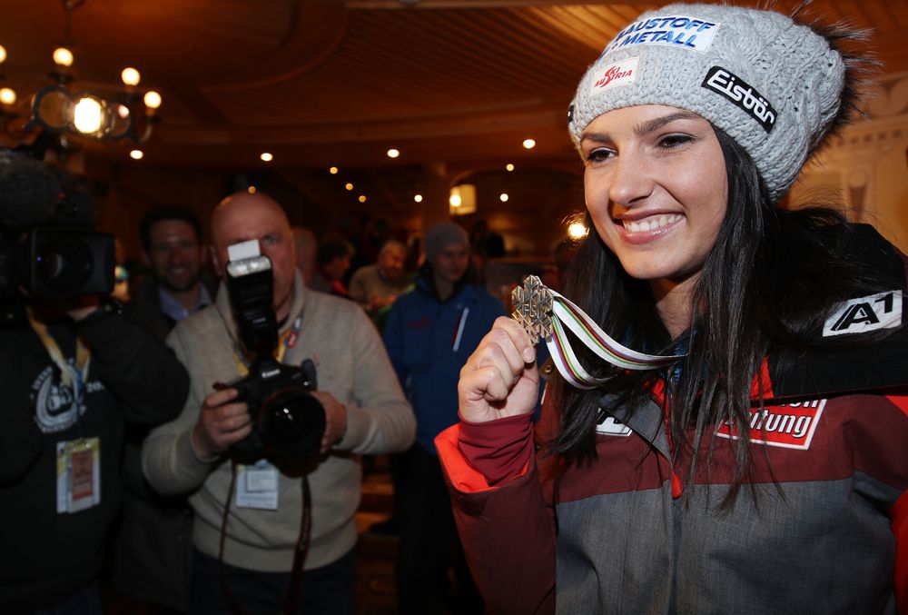 Sport – Silberne Venier: "Im Team bin ich Tante Gucci" | Heute.at