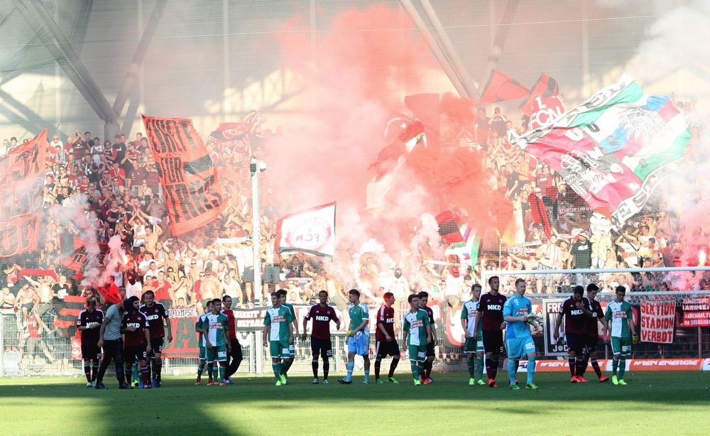 Sport – Rapidfans in U-Haft: Ex-Ultras-Capo darunter | Heute.at