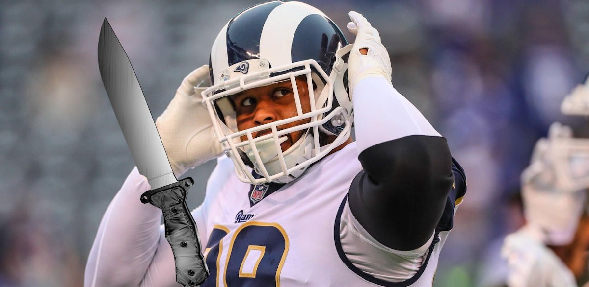 Sport – Messer-Attacke! So irre trainiert ein NFL-Star | Heute.at