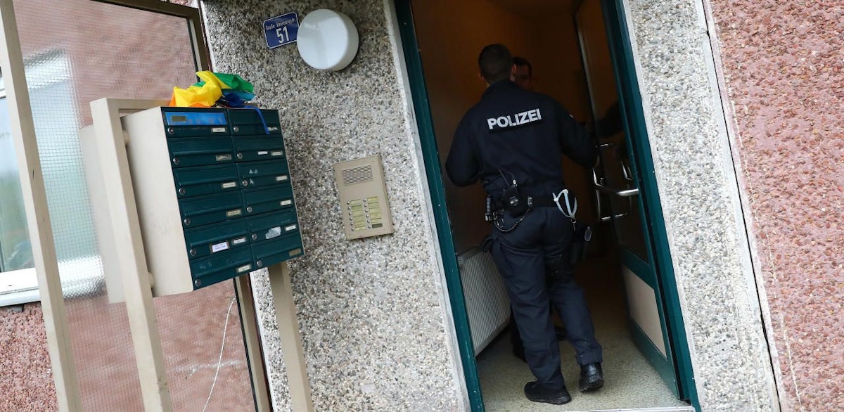 Welt – Abschiebung abgelehnt, da geht Polizei einfach wieder | Heute.at