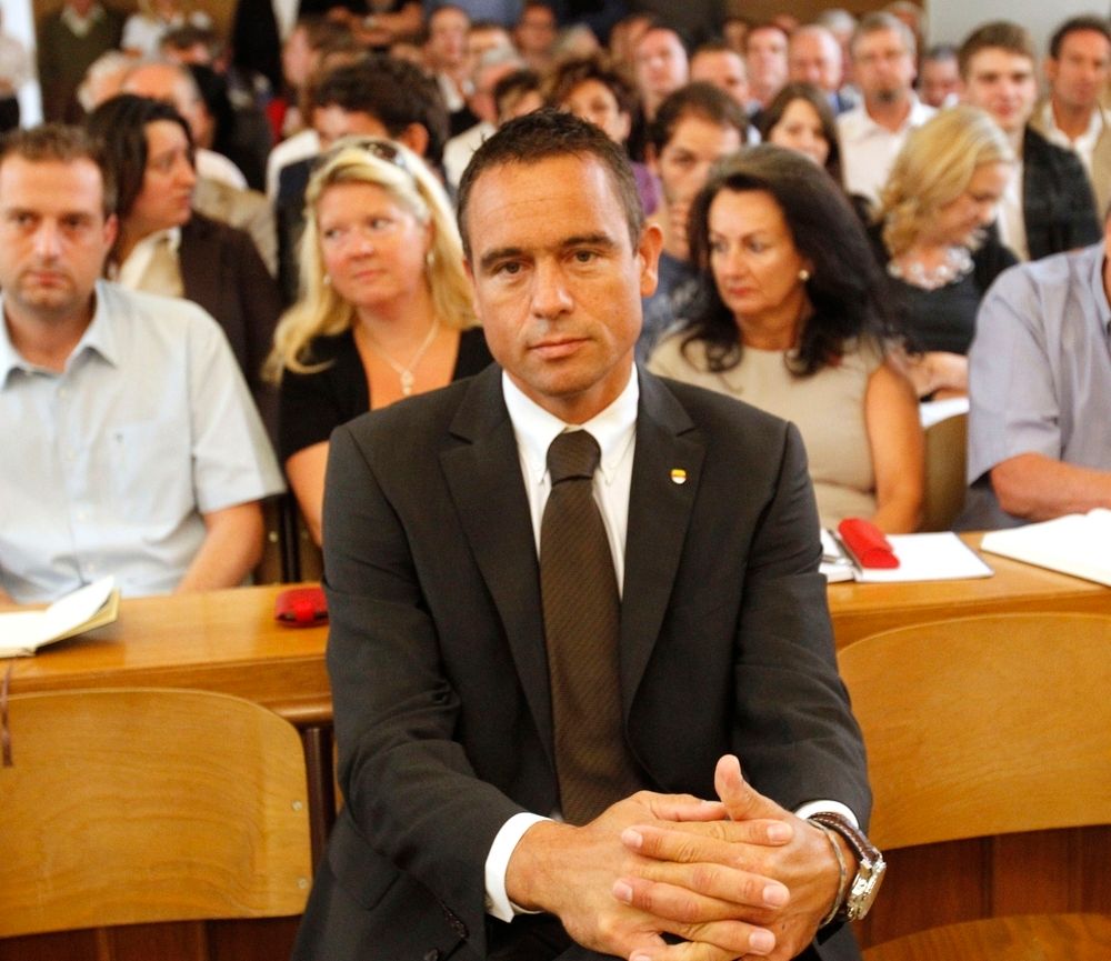 Politik – Urteil gegen Uwe Scheuch aufgehoben | Heute.at