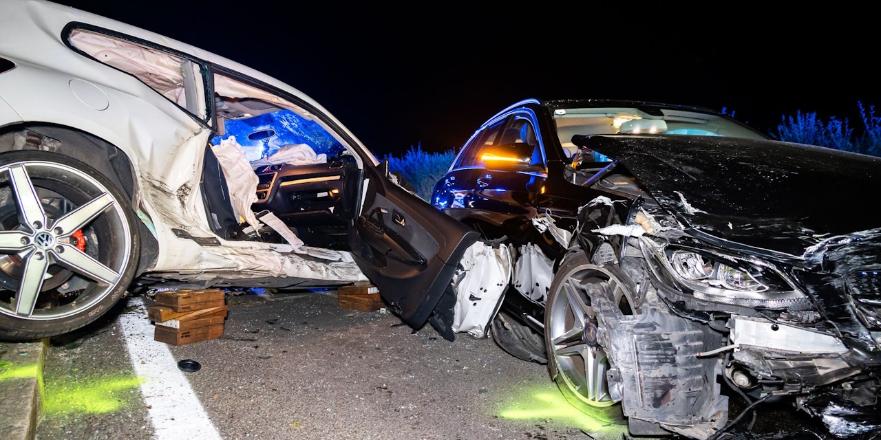 Oberösterreich – Vier Verletzte nach Mega-Crash mit Alkolenker | Heute.at