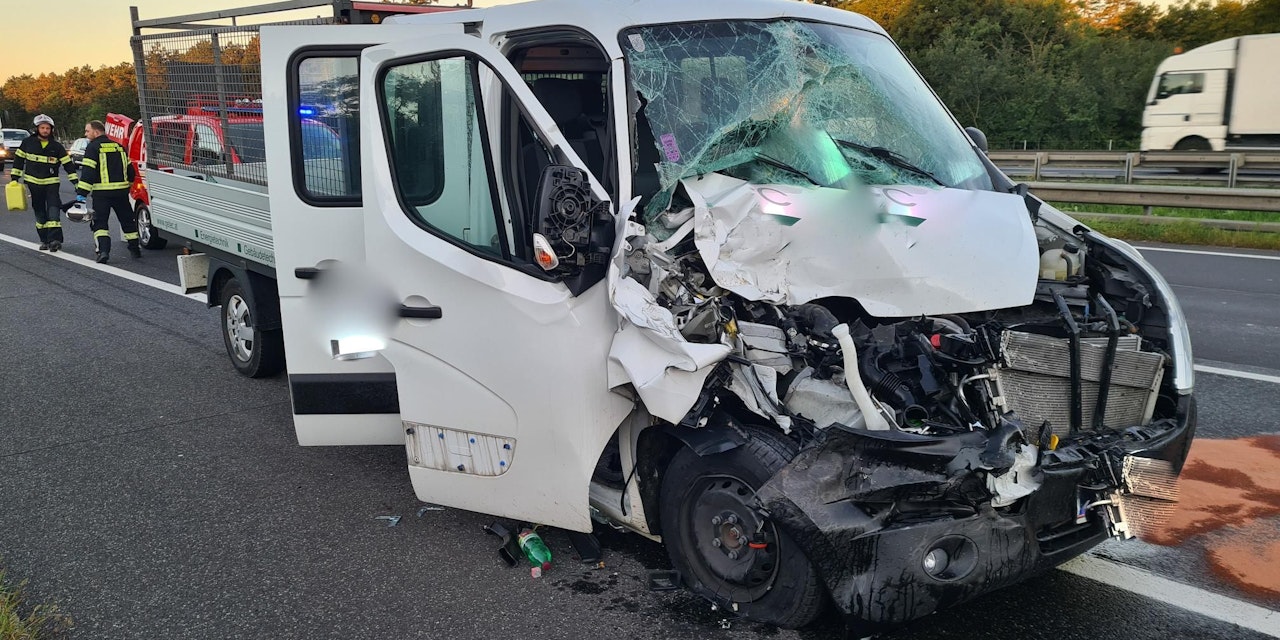 Niederösterreich – Crash auf der A2 bei Seebenstein - vier Kilometer Stau | Heute.at