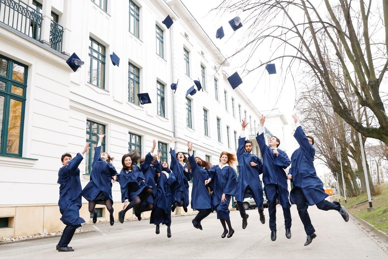 Im Spear’s Schools Index gehört die Amadeus International School in Währing für 2021 zu den ...