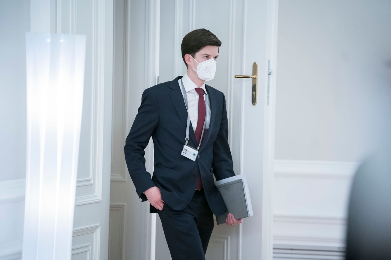 Bonelli – der Schattenmann bleibt im Kanzleramt – Politik | heute.at