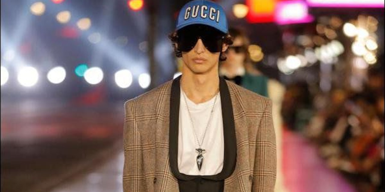 Fashion and Beauty – Gucci verblüfft zum 100.Geburtstag mit Sextoys ...