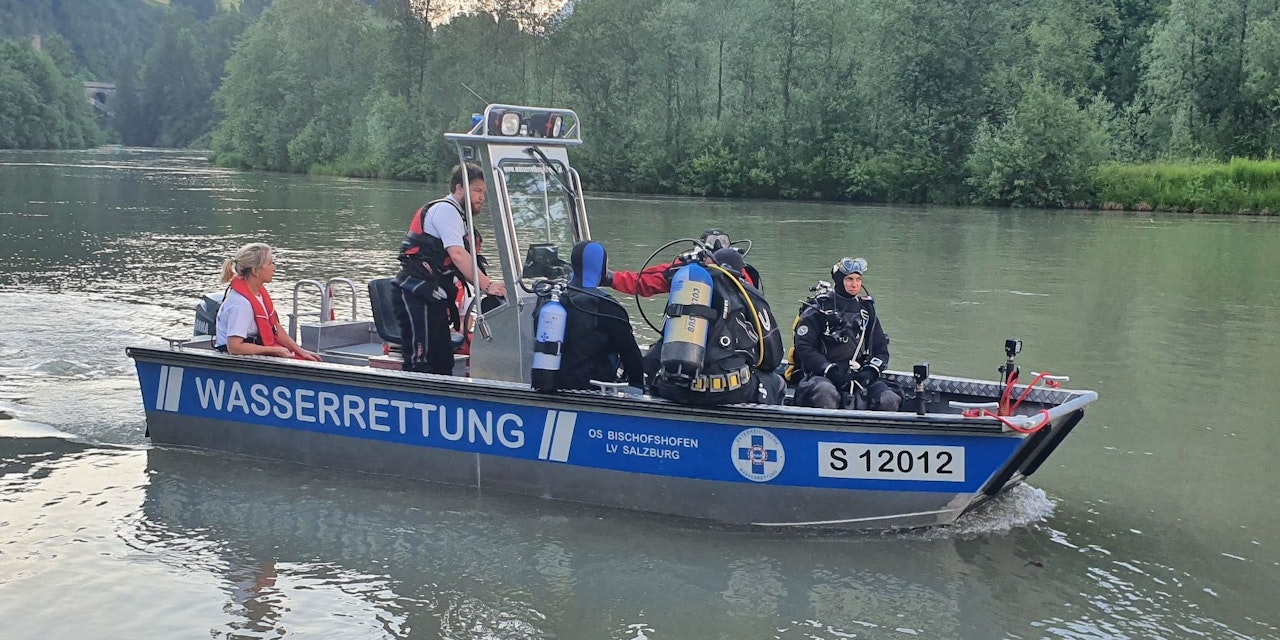 Salzburg – Fußgänger entdecken Wasserleiche von Wiener (80) | Heute.at