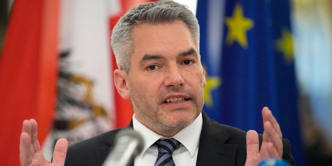 Politik – Nehammer bläst Familien-Urlaub in Griechenland ab | Heute.at