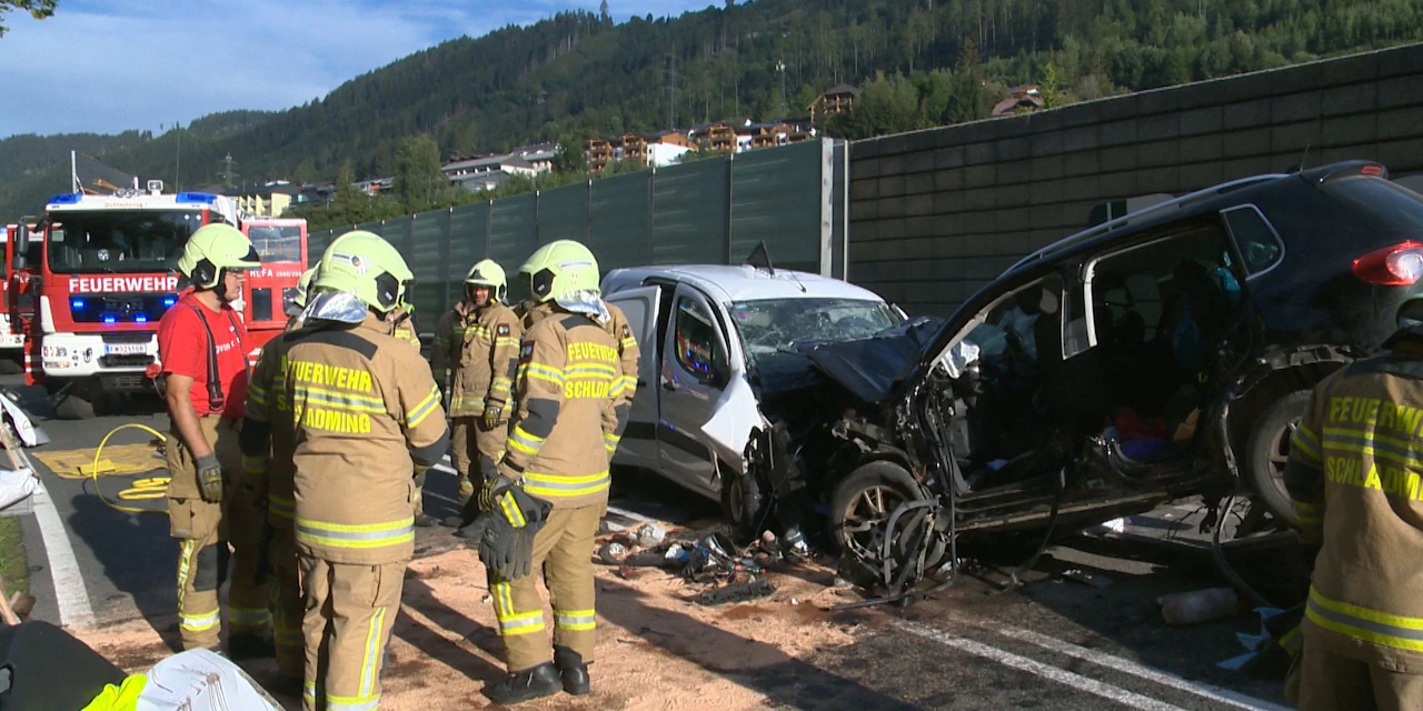Drei Tote bei schwerem Verkehrsunfall in der Steiermark | Heute.at