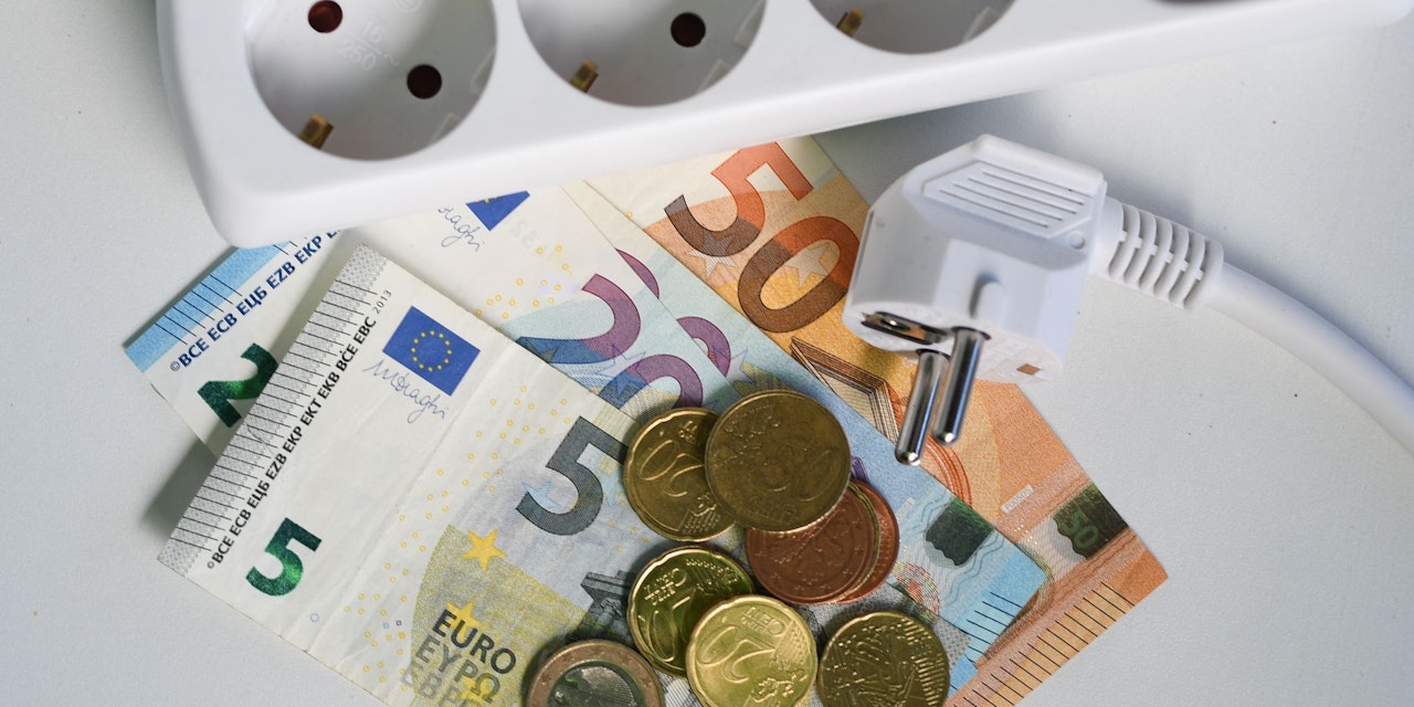 Oberösterreich – So viele Haushalte kriegen den gesamten Strom billiger ...