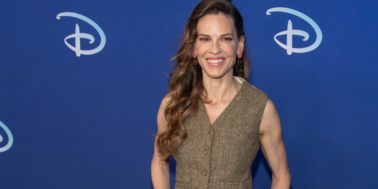 People – Hilary Swank erwartet mit 48 Jahren Zwillinge | Heute.at