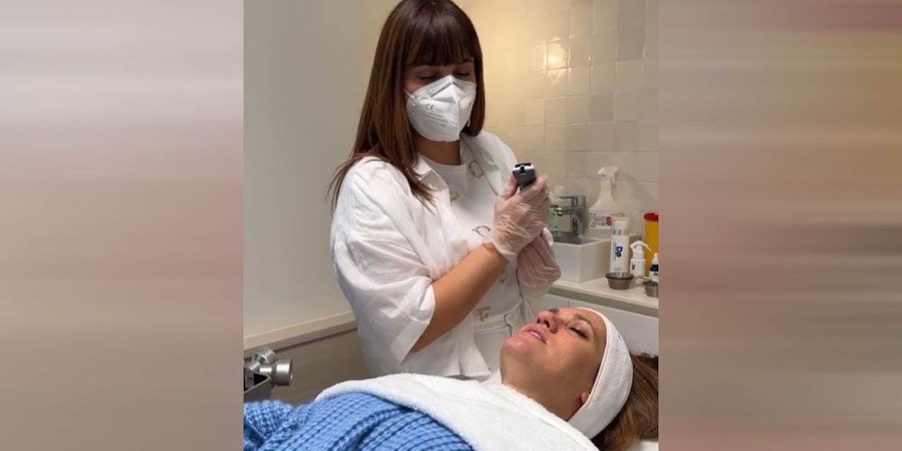 People – "Ich bin nervös" – Puls4-Lady beim Beauty-Doc | Heute.at