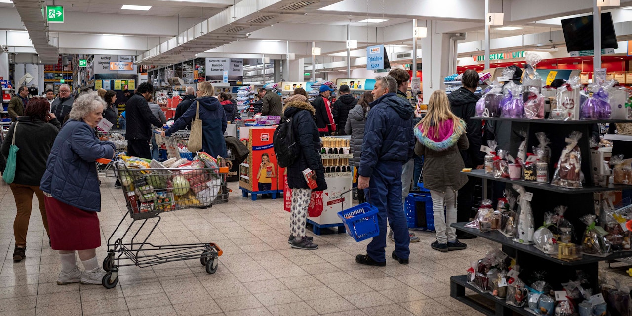 Wirtschaft – So bist du an der Supermarkt-Kassa immer der Schnellste ...