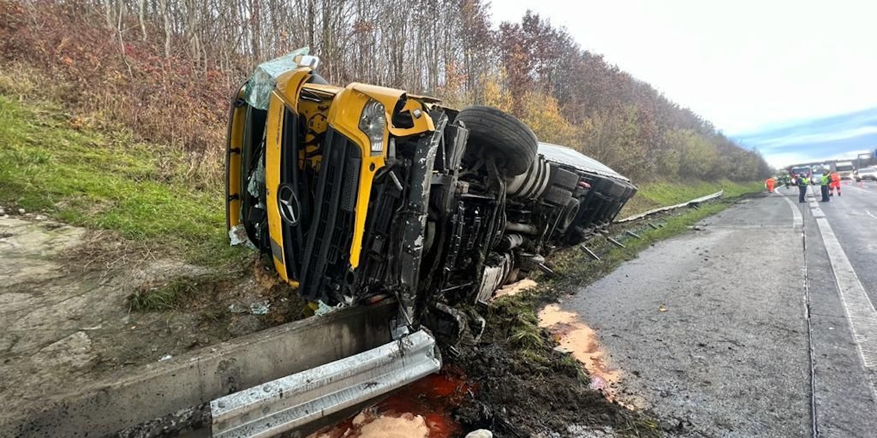 Niederösterreich – Schwerer Unfall auf A1-Auffahrt fordert zwei Verletzte | Heute.at
