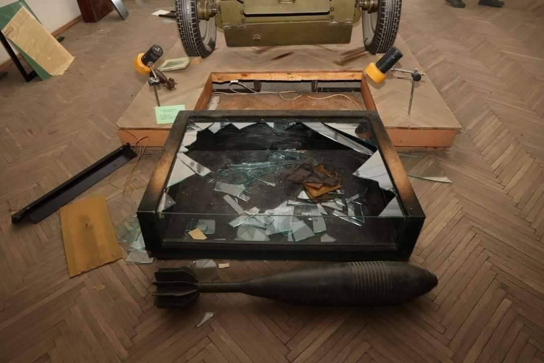 Ukraine – 14.000 Werke weg: Putin-Truppen plündern Cherson-Museum ...