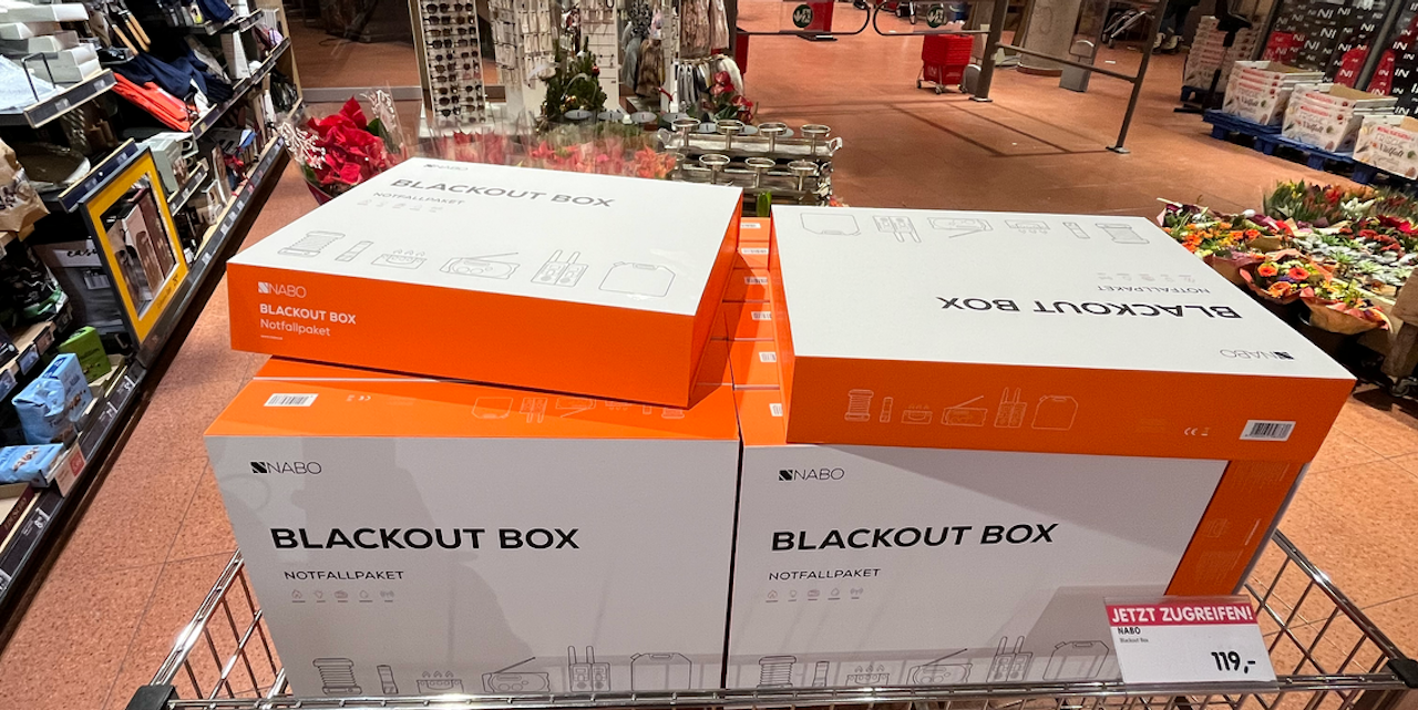 Supermarkt bringt Blackout-Box | Heute.at