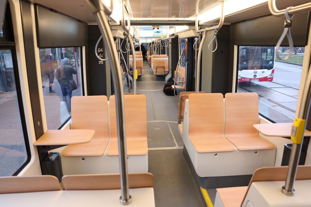 TW500 – Neue Züge für die Badner Bahn – Wien | heute.at