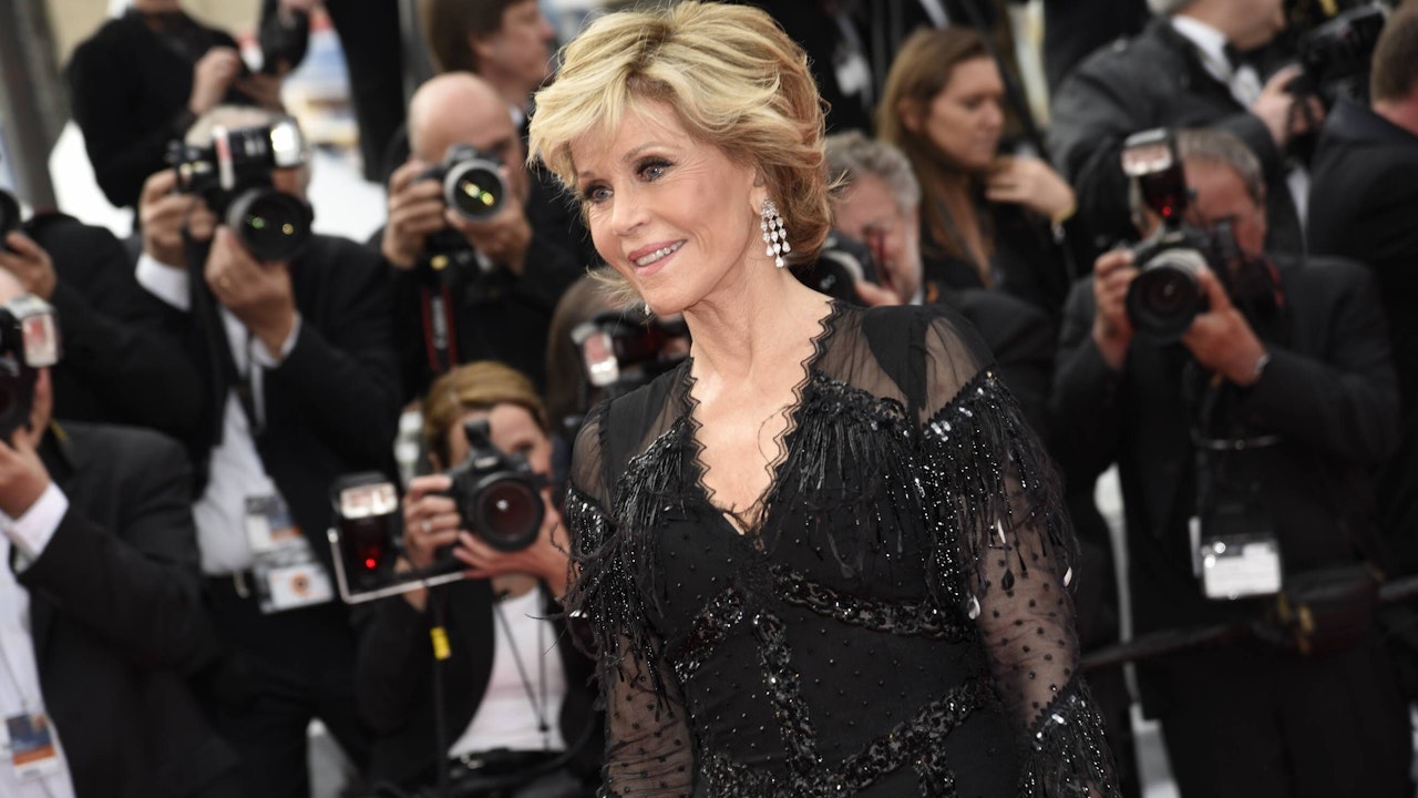 Fashion and Beauty – In welcher Robe schwebt Jane Fonda beim Opernball ...