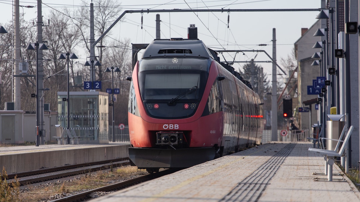 Fahrt von NÖ nach Wien – Toiletten in Zug versperrt – Pensionistin ...