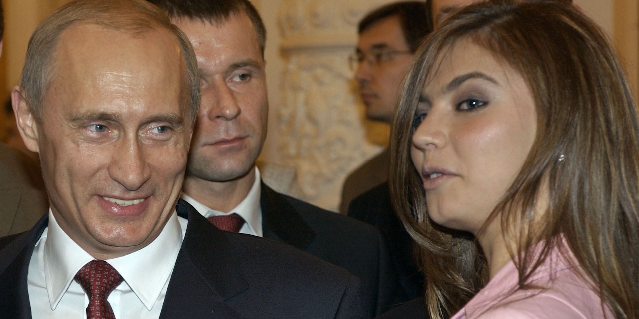 Putin lebt mit Geliebter und Kindern in Geheim-Residenz - Ukraine ...