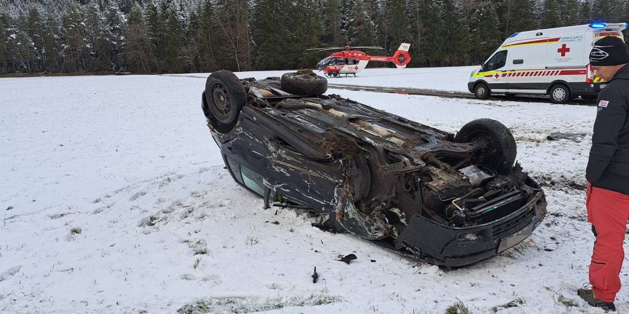 Tirol – Schwerer Crash in Tirol fordert mehrere Verletzte | Heute.at